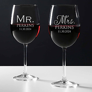 Lifetime Creations Pair (2) Engraved Personalized Mr. & Mrs. Wine Glasses 19 oz - Stemmed Wine Glass Wedding Gift for Bride & Groom, Newlywed Engagement Gift, Dishwasher Safe