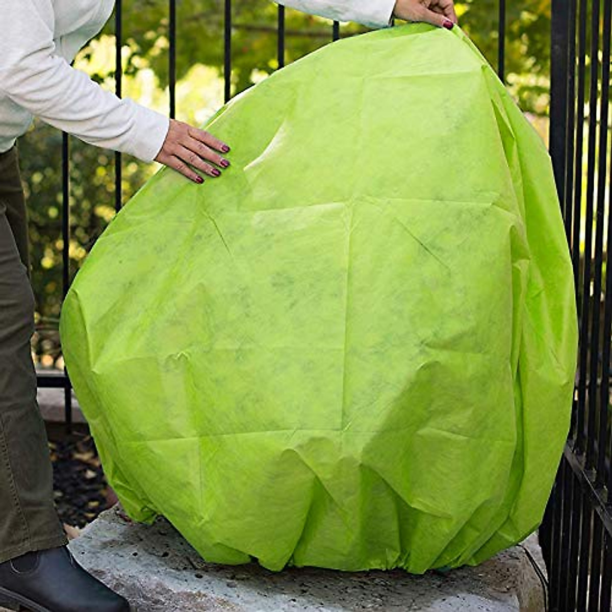 ANPHSIN 3 Pcs Green Plant Freeze Protection Covers- 39.3 × 19.6 Inch Horizontal Shrub Tree Plant Protection Wraps Covers Bags Frost Blanket with Drawstring for Winter Outdoor Garden Plants