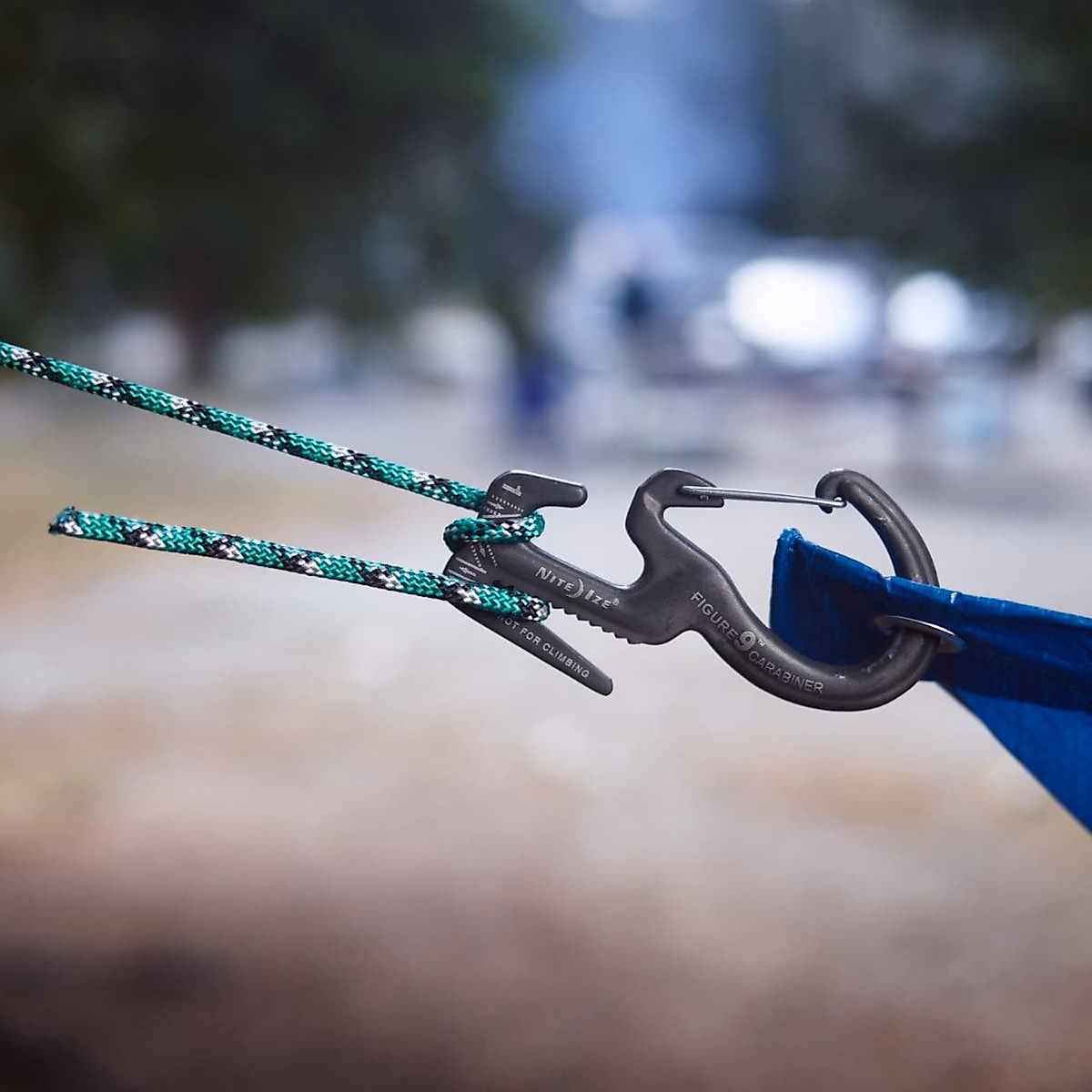 Figure 9 Carabiner Small Black Nite Ize C9s-02-01