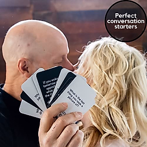 Blue Iris Pillow Talk: 200 Conversation Starter Cards with Questions for Couples