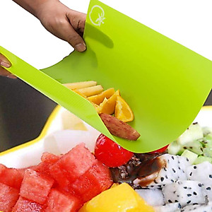 4 Pcs Cutting Boards,Cutting Board Mats Set, Lightweight Toughness Cutting Board Set, Use for Cutting Vegetables, Fruits and Meat, Christmas Gifts