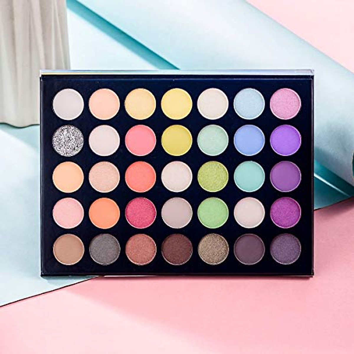35 Colors Eyeshadow Palette Strong Pigmented Mattes and Shimmers Makeup Pallet Blendable Professional Eye Shadow Make Up Long Lasting