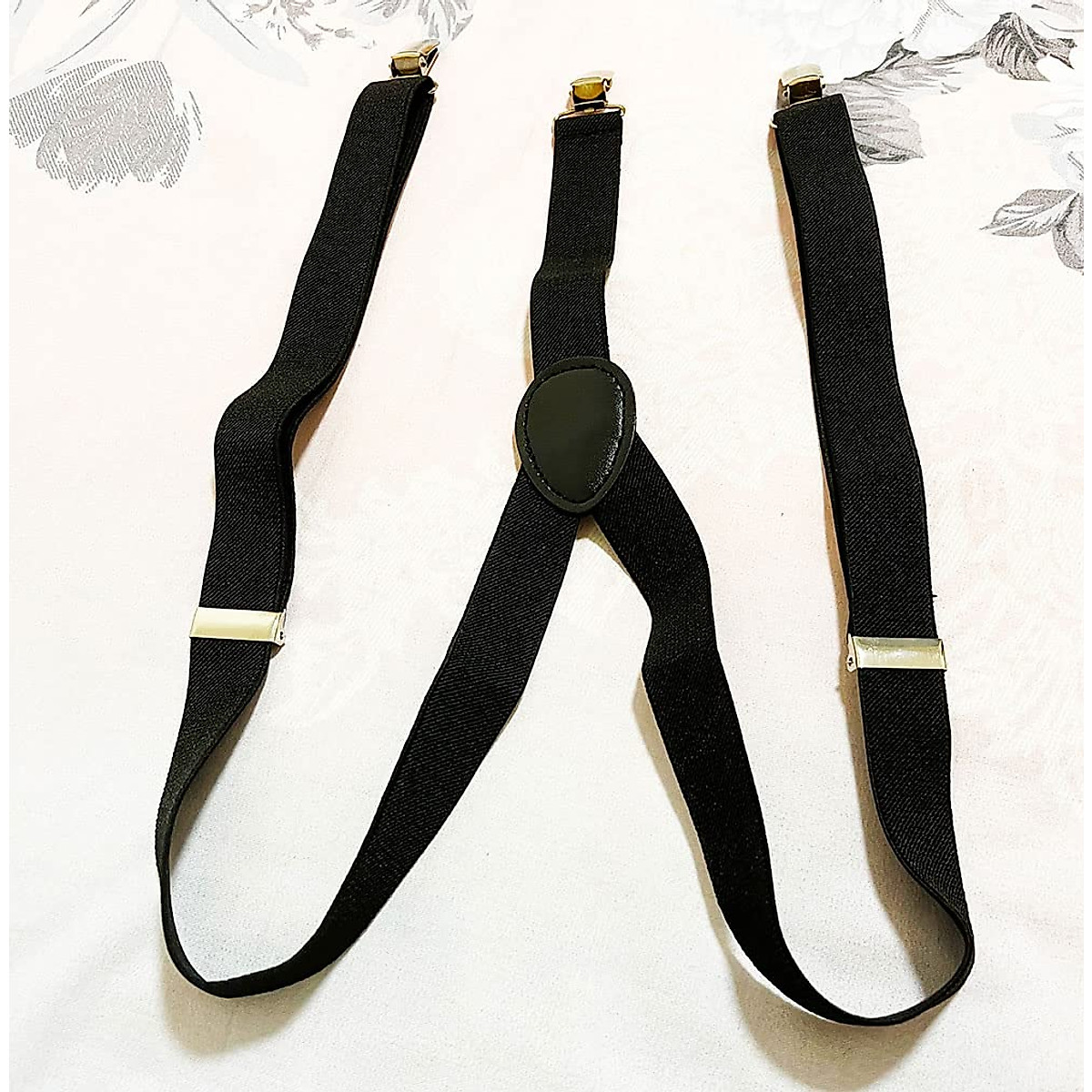 GCFIYPP 1920s Men Accessory Set Manhattan Hat, Y-Back Suspenders, Pre Tied Bow Tie,Gangster Tie for Theme Party, Halloween (Black)