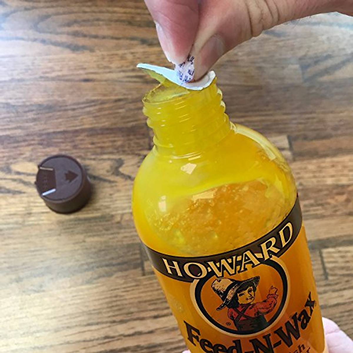 Howard Feed-N-Wax Wood Polish and Conditioner, 16-Ounce