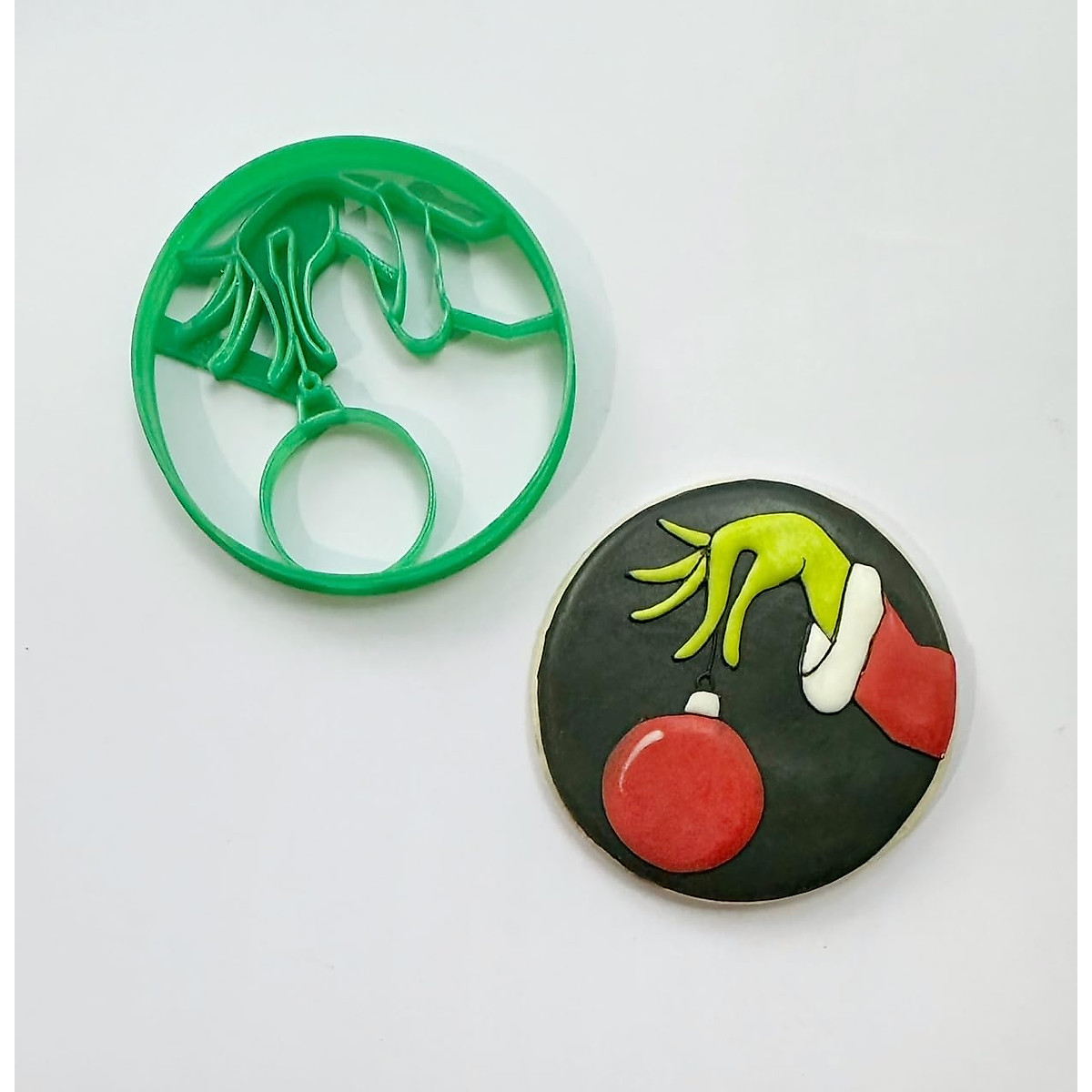 CHRISTMAS COOKIE CUTTERS Head/Face With Santa Hat Leaning Christmas Tree and Hand Holding Ornament Holiday Christmas Cookie Cutters (3 Pack)