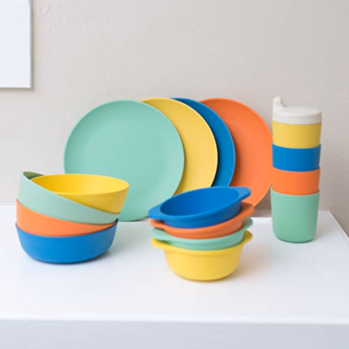 ECO MATTERS Bamboo Toddler Cups: Set of 4 Cups with 【1 Spill Proof Sippy Cup Lid】Microwave Safe， Biodegradable，Reusable Drinking Cup Sets for Kids and Toddlers - BPA Free，Non-Toxic，Non Plastic