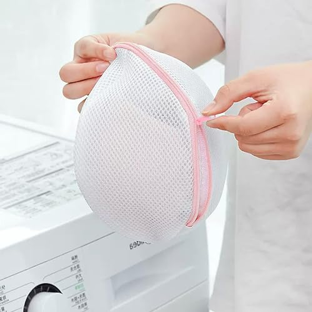 Jeffdad 3 Pack Bra Washing Bag For Laundry, Mesh Wash Bag For Bras with Zipper, Women Lingerie Bags Wash For Washing Delicates(Pink Green Grey)