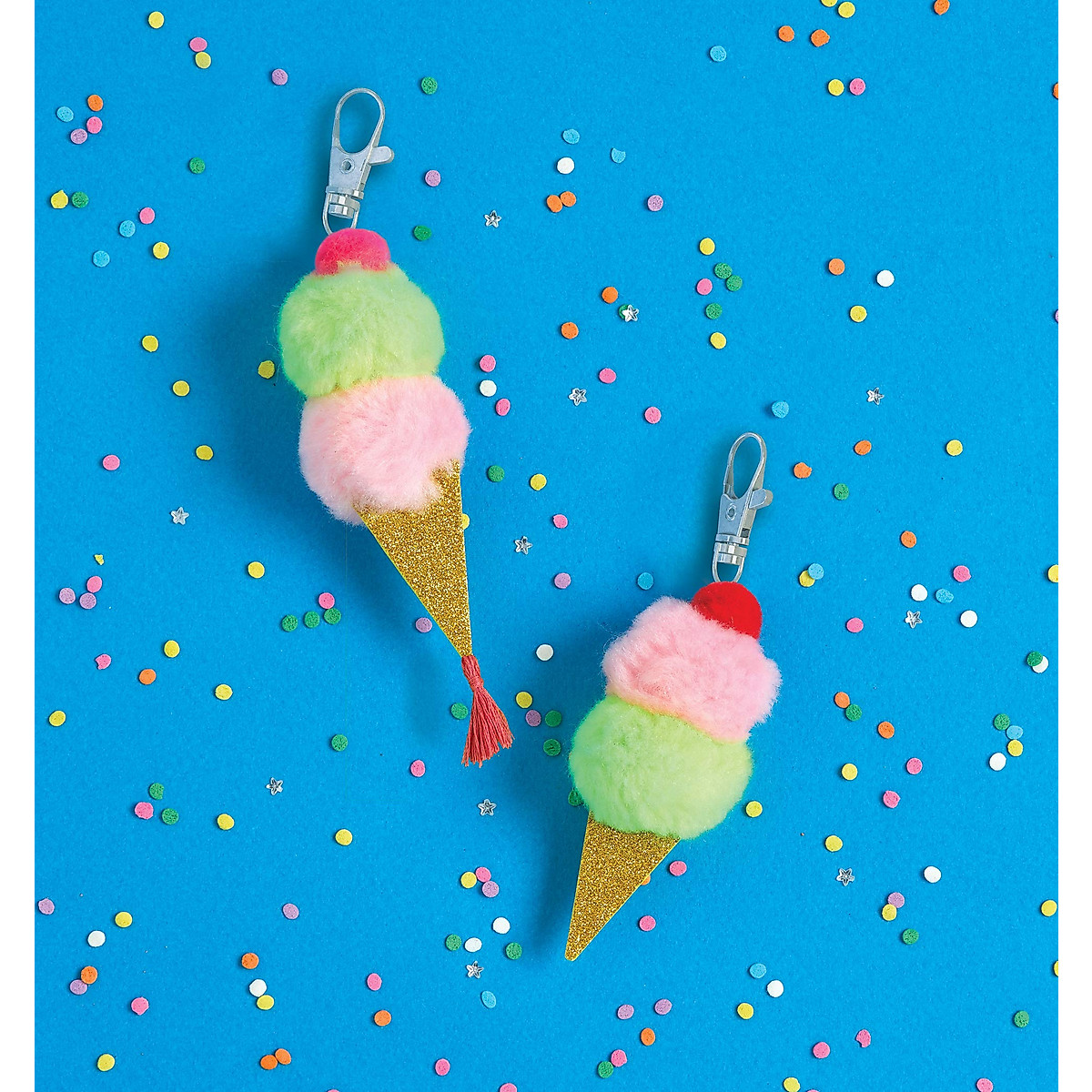 Klutz Pom-Pom Backpack Clips Craft Kit