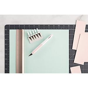 Cricut TrueControl Knife Kit - For Use As a Precision Knife, Craft knife, Carving Knife and Hobby Knife - For Art, Scrapbooking, Stencils, and DIY Projects - Comes With 5 Spare Blades - [Rose]