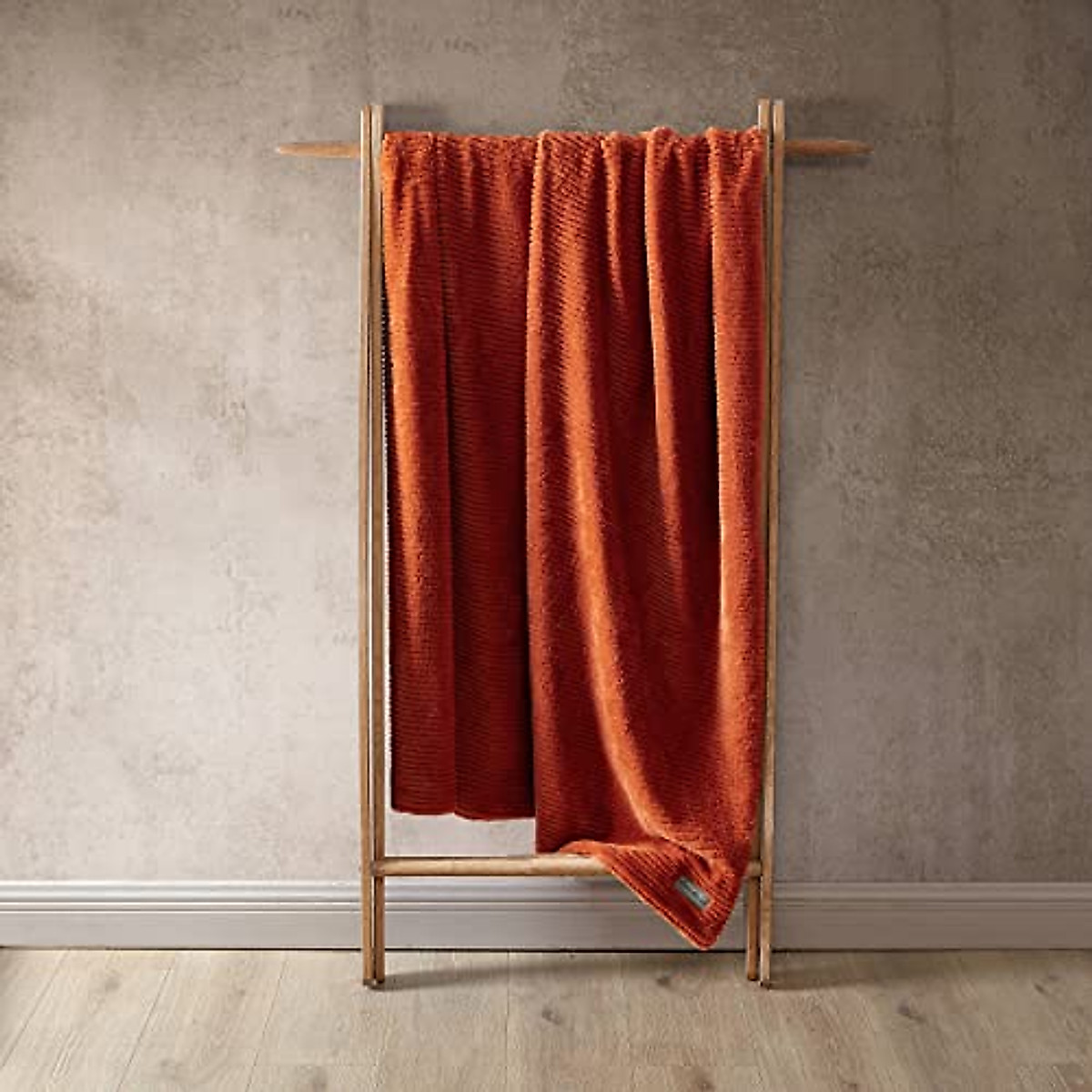 Eddie Bauer- Throw Blanket, Ultra Soft Plush Home Décor, All Season Bedding (Textured Solid Orange, 50 x 60)