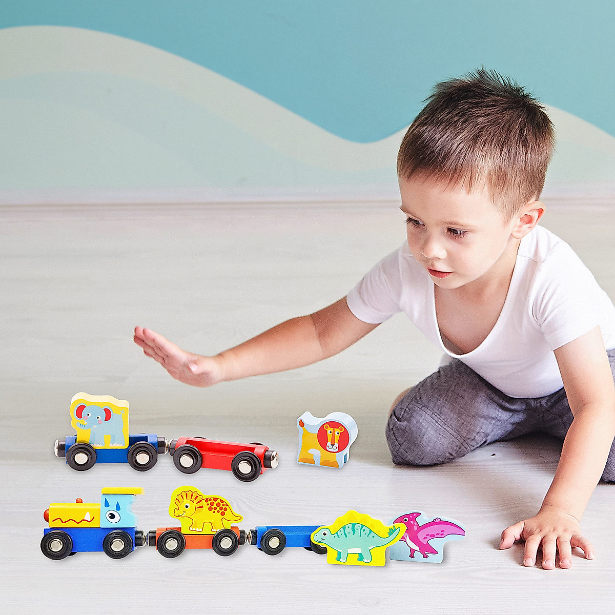 Wooden Trains Set (21 PCS) with 3 Dinosaurs 3 Farm 3 Zoo Animals with Box and Cover - Train Toys Magnetic Set Toy Train Sets for Kids Toddler Gift Toy for 2 Year Old Boys and Girls and up