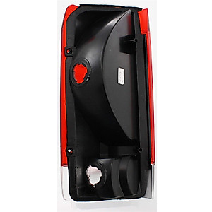 Garage-Pro Tail Light Compatible with 1987-1990 Ford Bronco, Fits 1987-1990 Ford F-150, Fits 1987-1990 Ford F-250, Fits 1987-1990 Ford F-350, Fits 1988-1989 Ford F53, Fits 1988-1989 Ford F59 SET