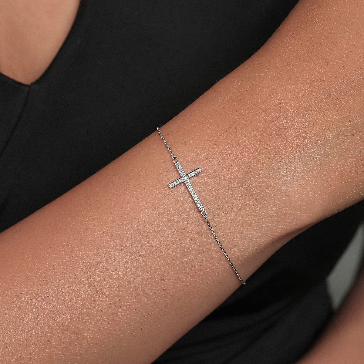 Gem Stone King Solid 10K White Gold 0.5 Inch White Diamond Cross Tennis Bracelet Fits 6.5 Inches Religious Jewelry For Women