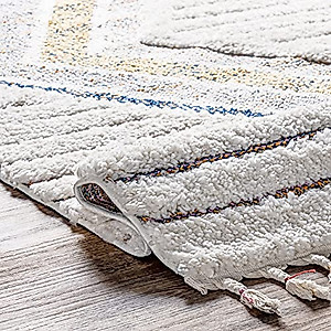 nuLOOM Angela High-Low Modern Diamond Tassel Area Rug