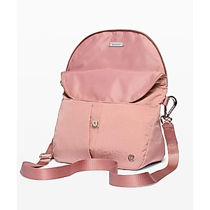 lululemon All Night Festival Bag (Pink Pastel)