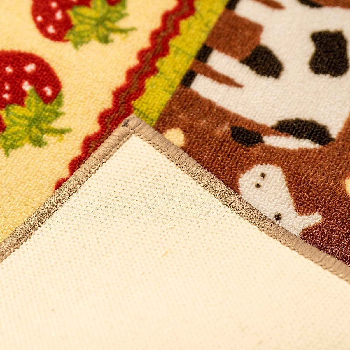 SCENNEW Kitchen Rugs and Mats Non Slip Kitchen Mats Large Size Floor Runner Long Mat, 20''x32''+20''x59'', Strawberry