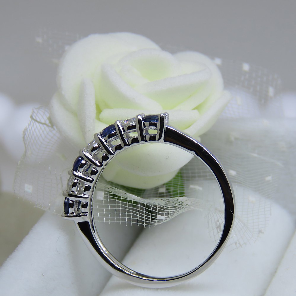 Dazzlingrock Collection 2.5mm Alternate Round Blue Sapphire and White Diamond 7 Stone Wedding Band for Women in 10K White Gold Size 7