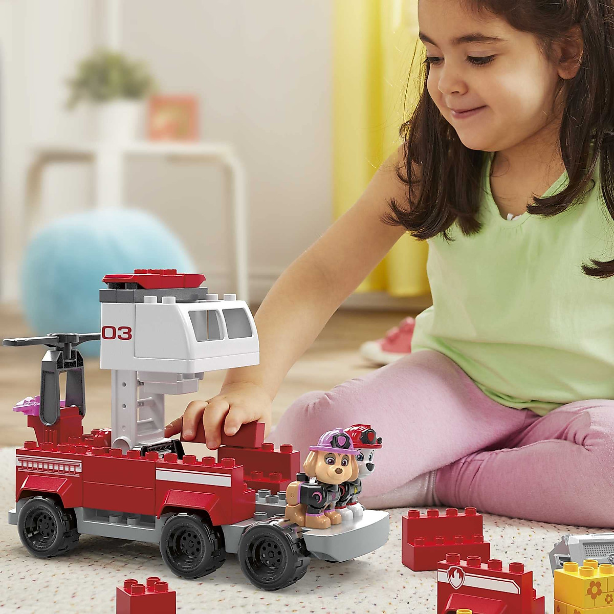 MEGA BLOKS PAW Patrol Toddler Building Blocks Toy, Marshall's Ultimate Fire Truck with 37 Pieces, 2 Figures, Gift Ideas for Kids Age 3+ Years