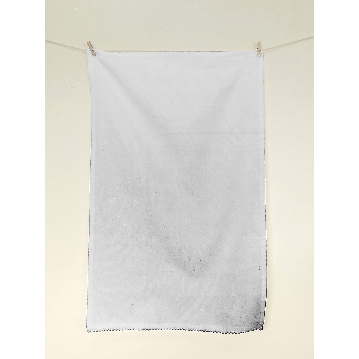 TARAN LIVING Kitchen Towels Pack in red Blue White for Embroidery, Paint, Craft, Party. Bar Cloth, Dish Towels/Tea Towels, Each Color has 6 Fabric Cloth with Trim ant Bottom and Loop Hanging.