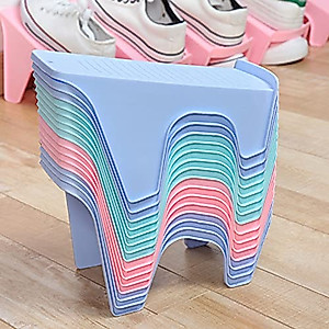 lesiega Shoe Slots Organizer PP Material Stackable Shoe Slots Space Saver Double Layers Shoe Storage Rack with Nonslip Lines for Household Shoe Cabinet (Green)