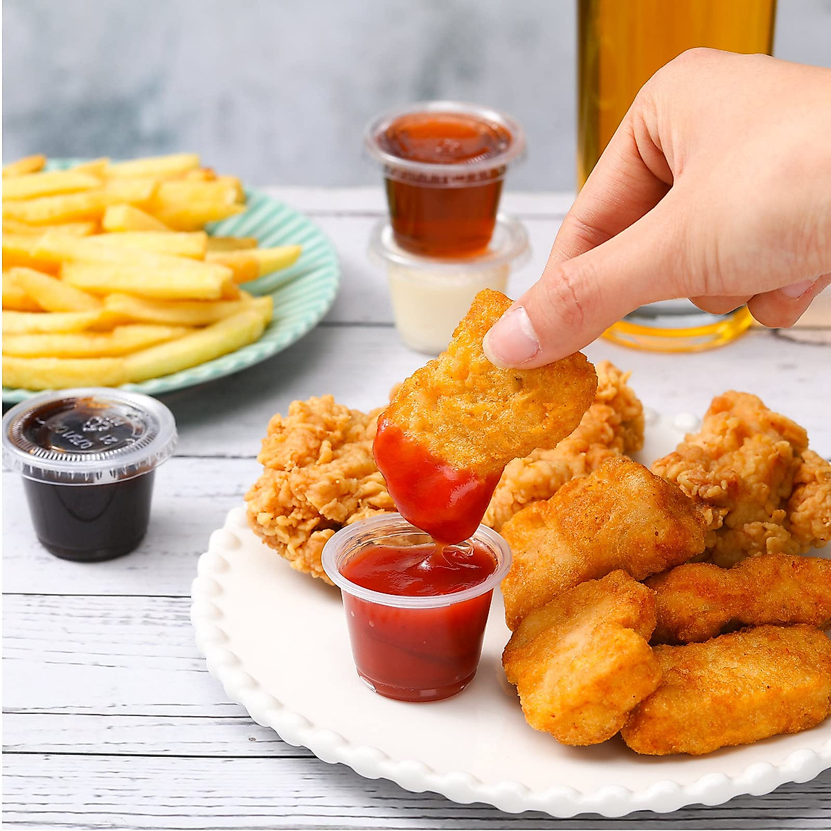 Bokon 2500 Sets Clear Plastic Portion Cups With Lids Condiment and Dipping Sauce Container Salad Dressing Container Airtight and Stackable Souffle Cups for Lunch, Party, Trips(1 oz)