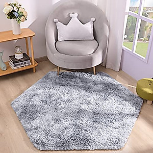 ST. BRIDGE Soft Fluffy Hexagon Rugs for Princess Tent Kids Play Castle, Cute Tie-Dye Grey Washable Rug for Baby Nursery Kids Room Decor, Non-Slip Shag Carpet for Girls Bedroom Playroom,Diameter 4.6 ft