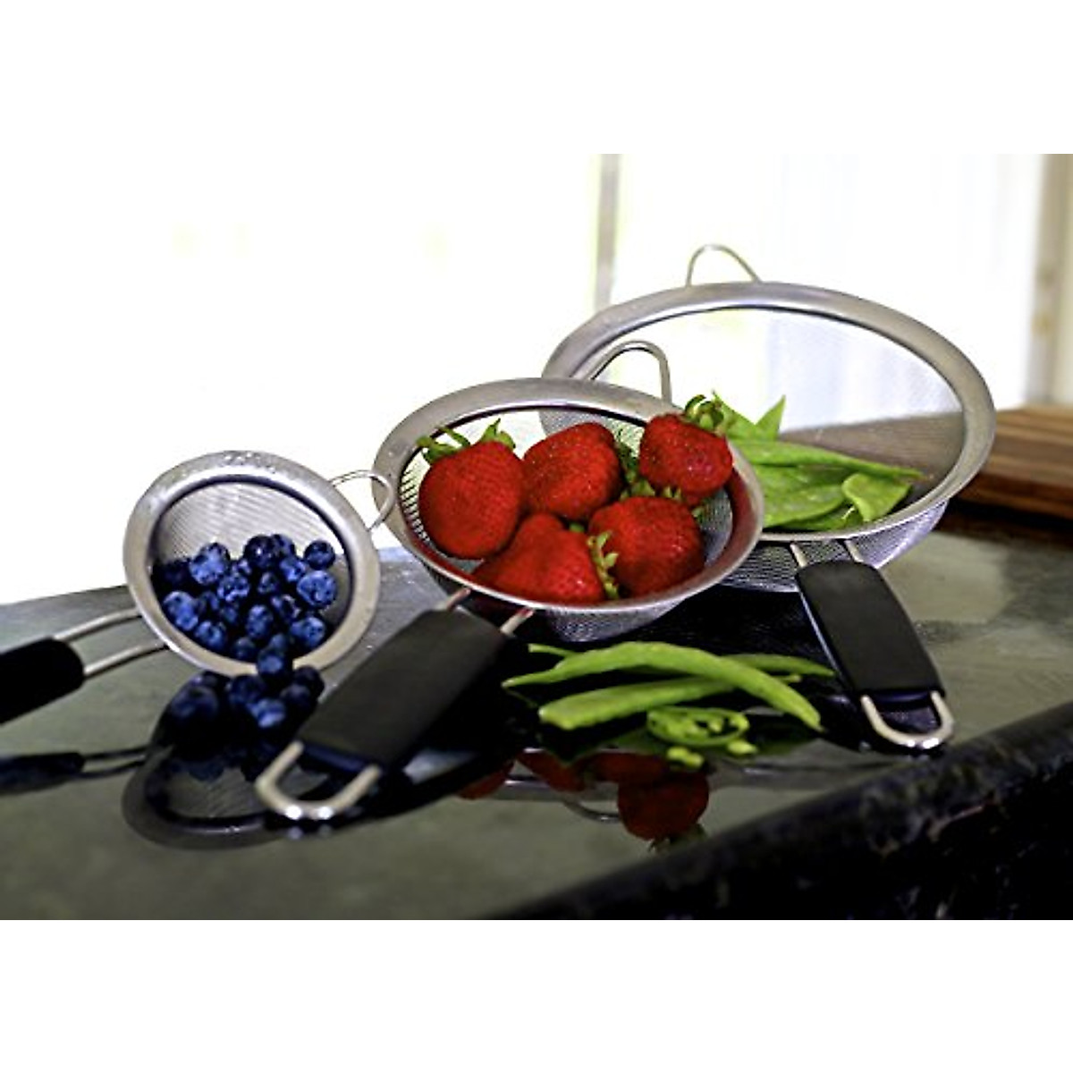 LiveFresh Fine Mesh Strainer with Non Slip Handle. Premium Stainless Steel Strainer for Quinoa, Tea, Soup, Sifting, Baking, Straining - 5-1/2 Inch