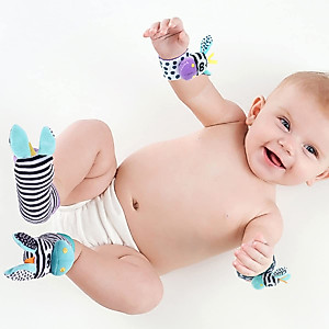 Baby Wrist Rattle Foot Finder Stockings Set, Soft Plush Hand and Feet Rattles for Babies, Infant Rattle Stockings Toy, Soft Sensory Development Toy for Newborn, Infant, Toddler Gift