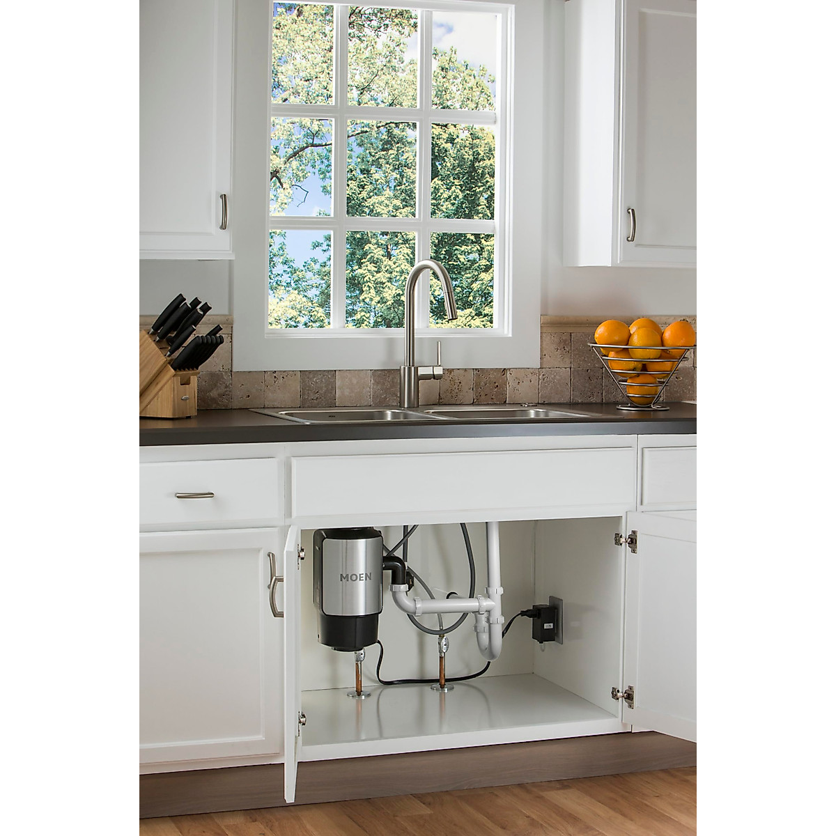 Moen Align Spot Resist Stainless One-Handle Modern Kitchen Pulldown Faucet with Retractable Reflex Docking System and Power Boost Spray Technology for a Faster Clean, 7565SRS