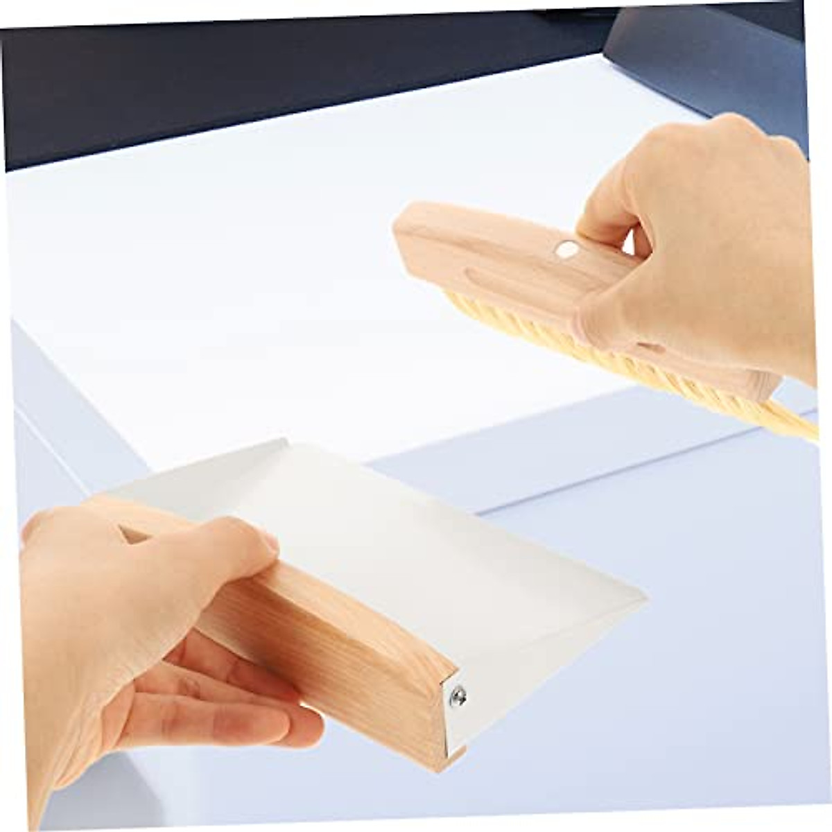 MOBUTOFU 1 Set Small Broom Dustpan Dusting Brush Coffee Grinder Cleaning Brush Computer Cleaning Kit Cleaning Dust Pan Handheld Broom Espresso Shots Espresso Ground Kid Broom White Beech