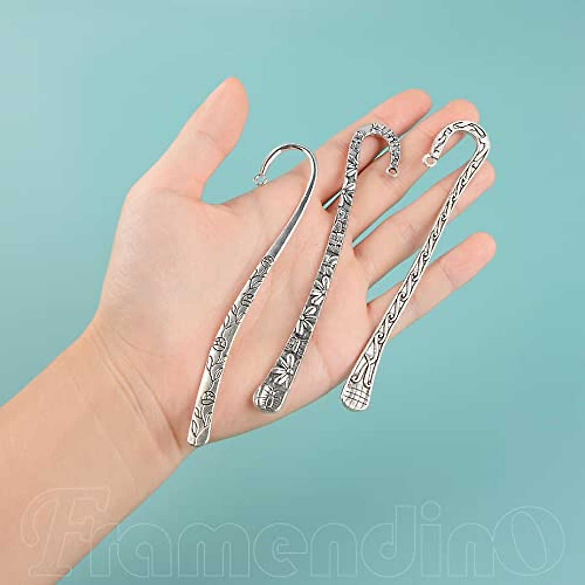 Framendino, 12 Pack Metal Bookmark Hairpin Hook Antique Tibetan Silver Carved Hook Bookmarks with Loop for Crafting