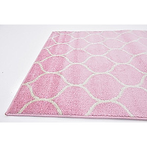Unique Loom Trellis Frieze Collection Area Rug - Rounded (4' 1" x 6' 1", Light Pink/ Ivory)