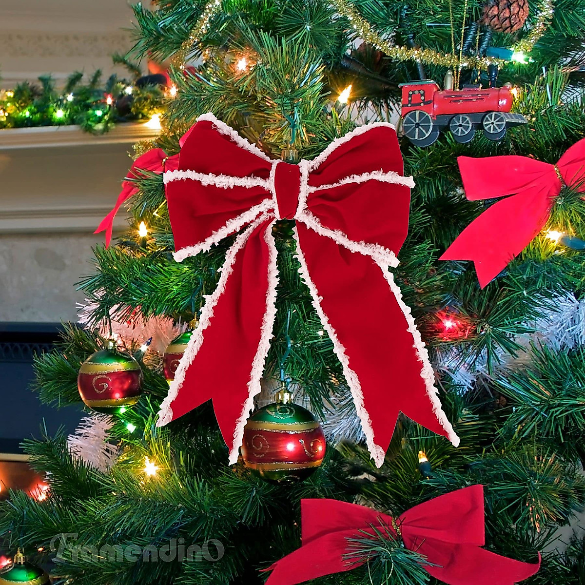 Framendino, 2 Rolls Red Christmas Ribbon Velvet Wired Edge 2.5 Inch Decorative Ribbons for Tree Bows Wreath Gift DIY Craft Xmas Wrapping Decoration