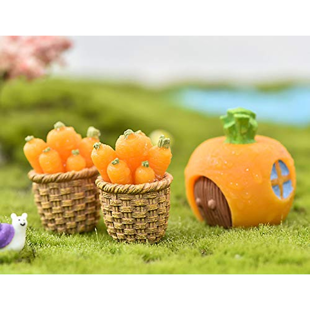 HoneyToys Resin Mini Rabbits Mini Carrot with Basket, Miniature Figurines, Fairy Garden Accessories, Fairy Garden Supplies, Fairy Garden Animals for Fairy Garden, Plant Pots, Bonsai Craft Decor