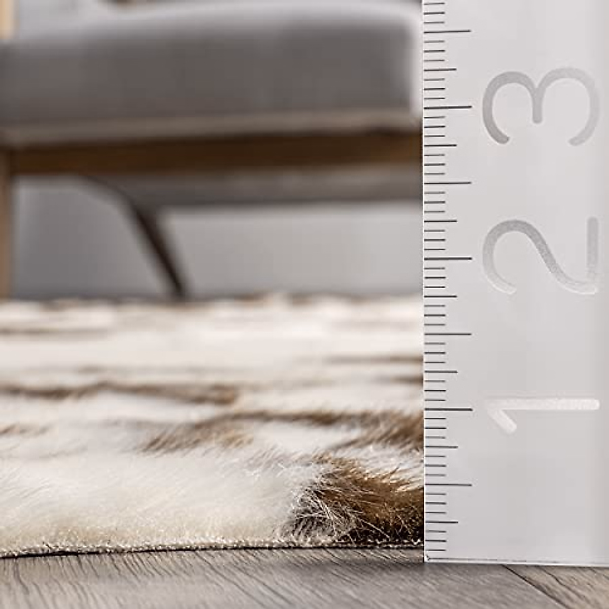 nuLOOM Marcia Machine Washable Faux Cowhide Accent Rug, 3' 10" x 5', Brown