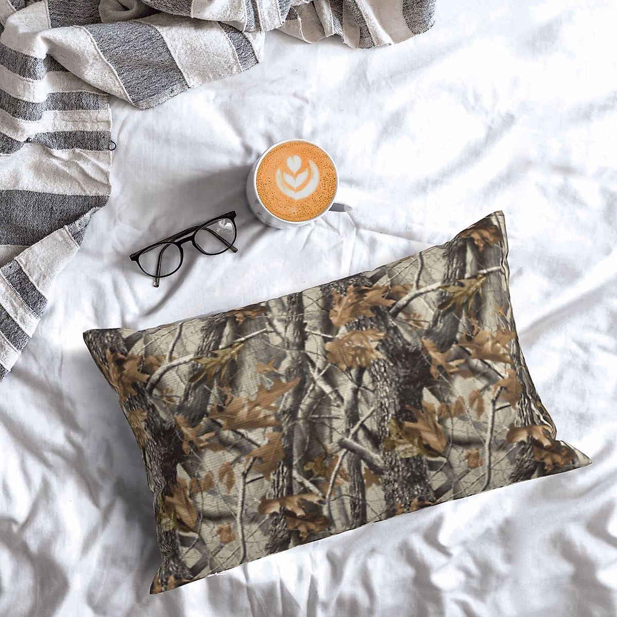 Bed Pillow Protector Zippered Mossy-Tree-Camo-Leaf Soft Pillow Case Cover 20x30 Inches