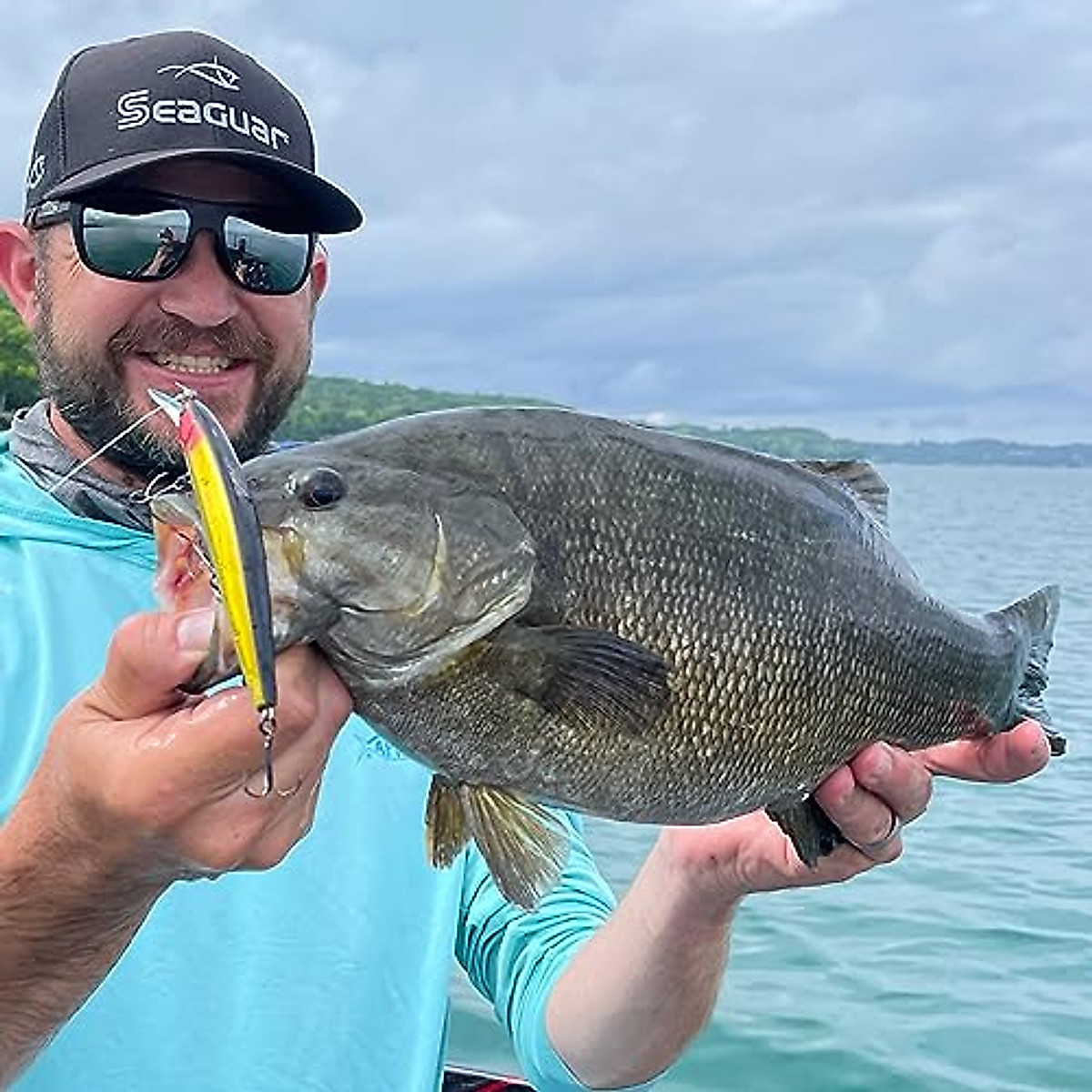 Seaguar Invizx 100% Fluorocarbon 1000 Yard Fishing Line (12-Pound)