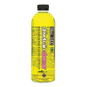 Muc-Off Drivetrain Cleaner, 25.4 fl oz - Effective Bike Chain Cleaner and Bike Chain Degreaser Spray - Bike Cleaner for MTB/Gravel/Road/BMX