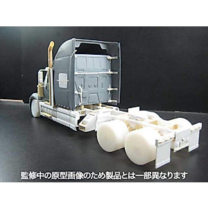 MOEBIUS MODEL 2010 International Lonestar MOE1300