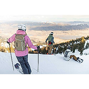 CamelBak SnoBlast 70oz Hydration Pack, Kelp/Almond Milk