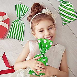Aneco 100 Pack Green and White Cellophane Bags Plastic Candy Bags Gift Bags Goodie Bags with Twist Ties for Valentine, Birthday, Gift Cookie Snack Packing Party Favor Supplies