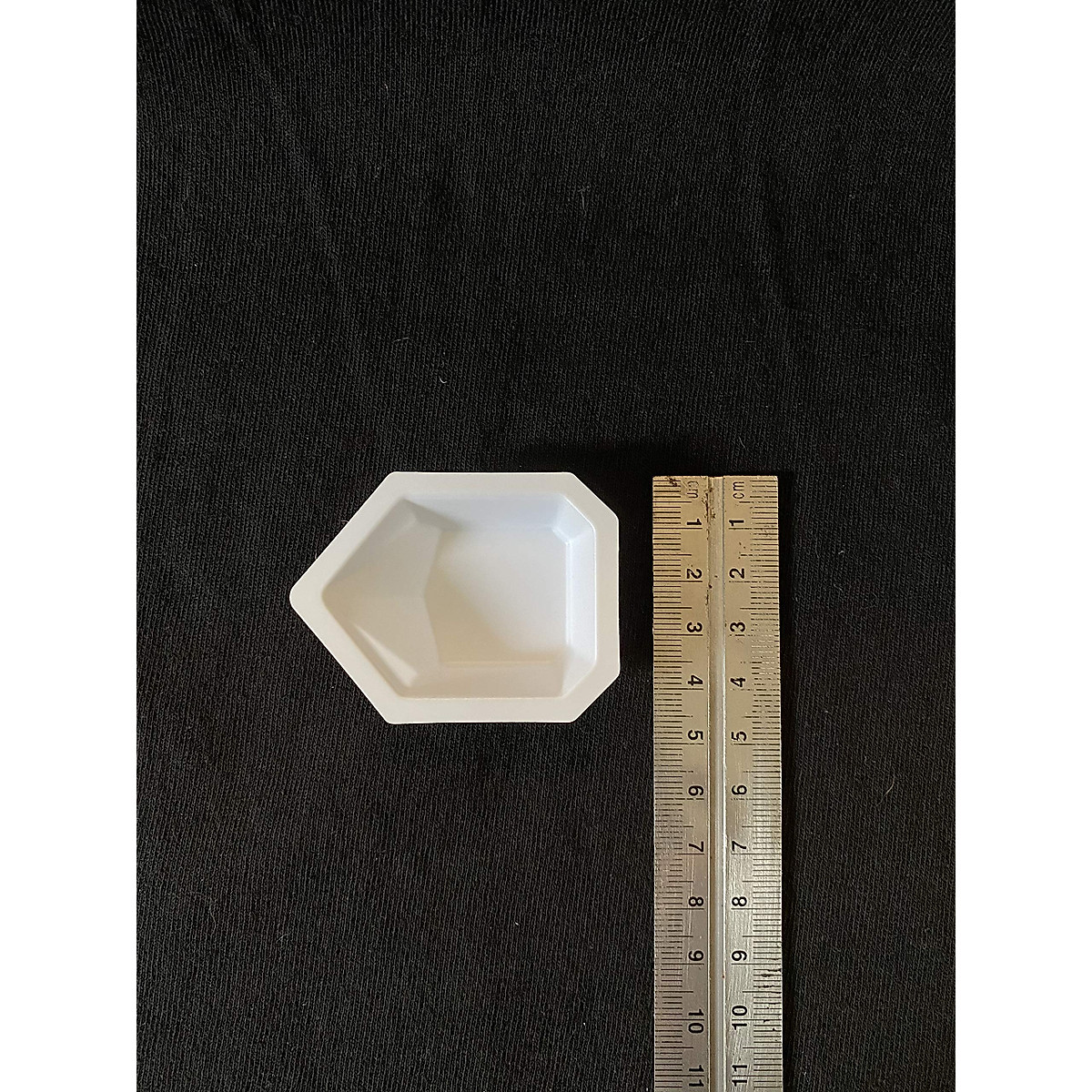 Pour Boats, W-P43-WH-50, 43mm, Small, White, Pack of 50