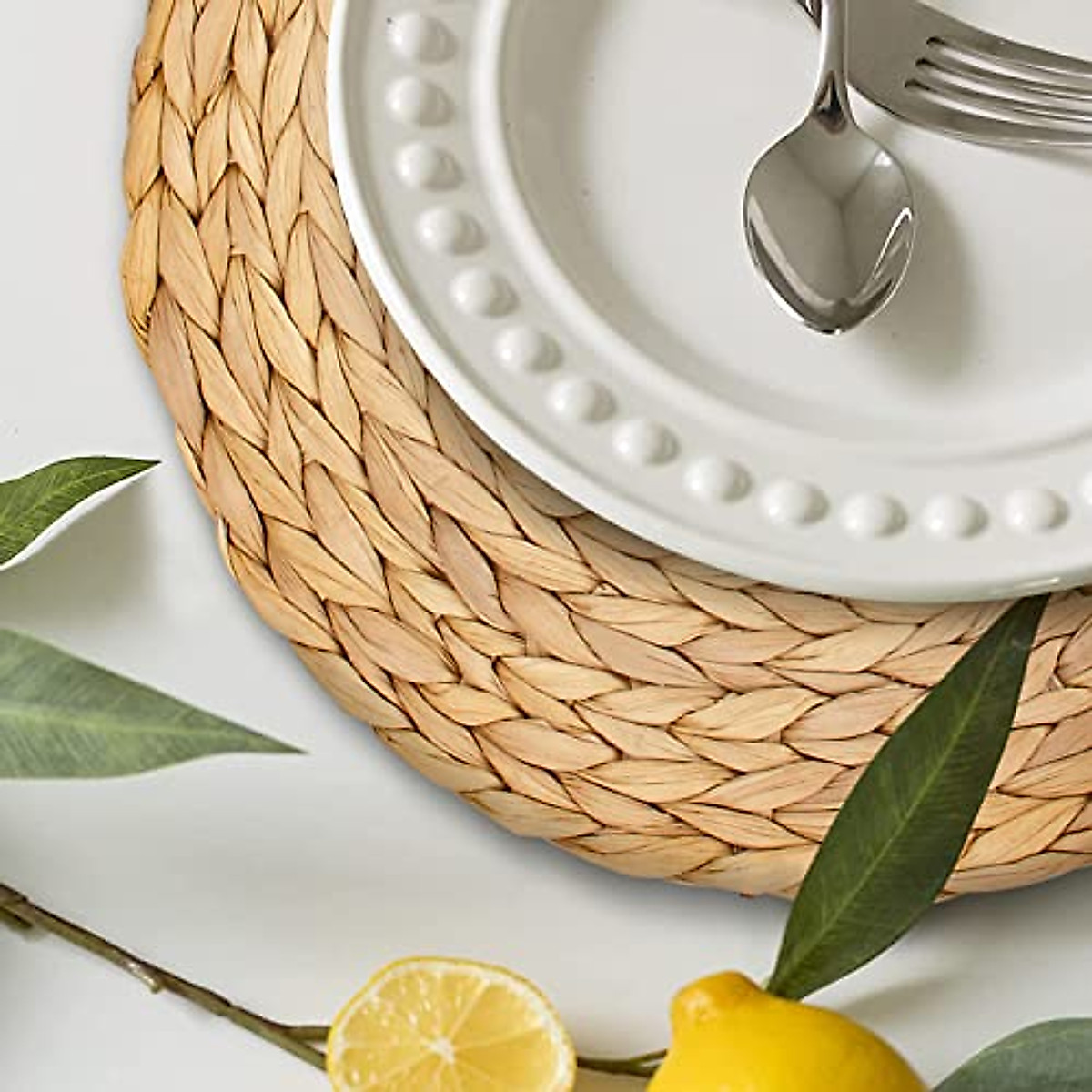 8 Pack Woven Placemats for Dining Table Round Natural Water Hyacinth Placemats Wicker Seagrass Rattan Placemats Heat Resistant Non-Slip Weave Mat Handmade (12" Round)