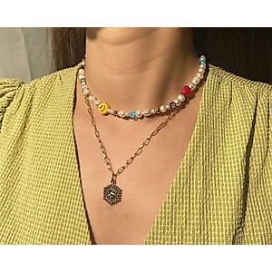 Beaded Necklace Y2K Pearl Necklace for Women Handmade Preppy Necklace Trendy Bead Necklace Y2k Necklaces Boho Cute Colorful Beads Friendship Pendant Jewelry Gifts for Her