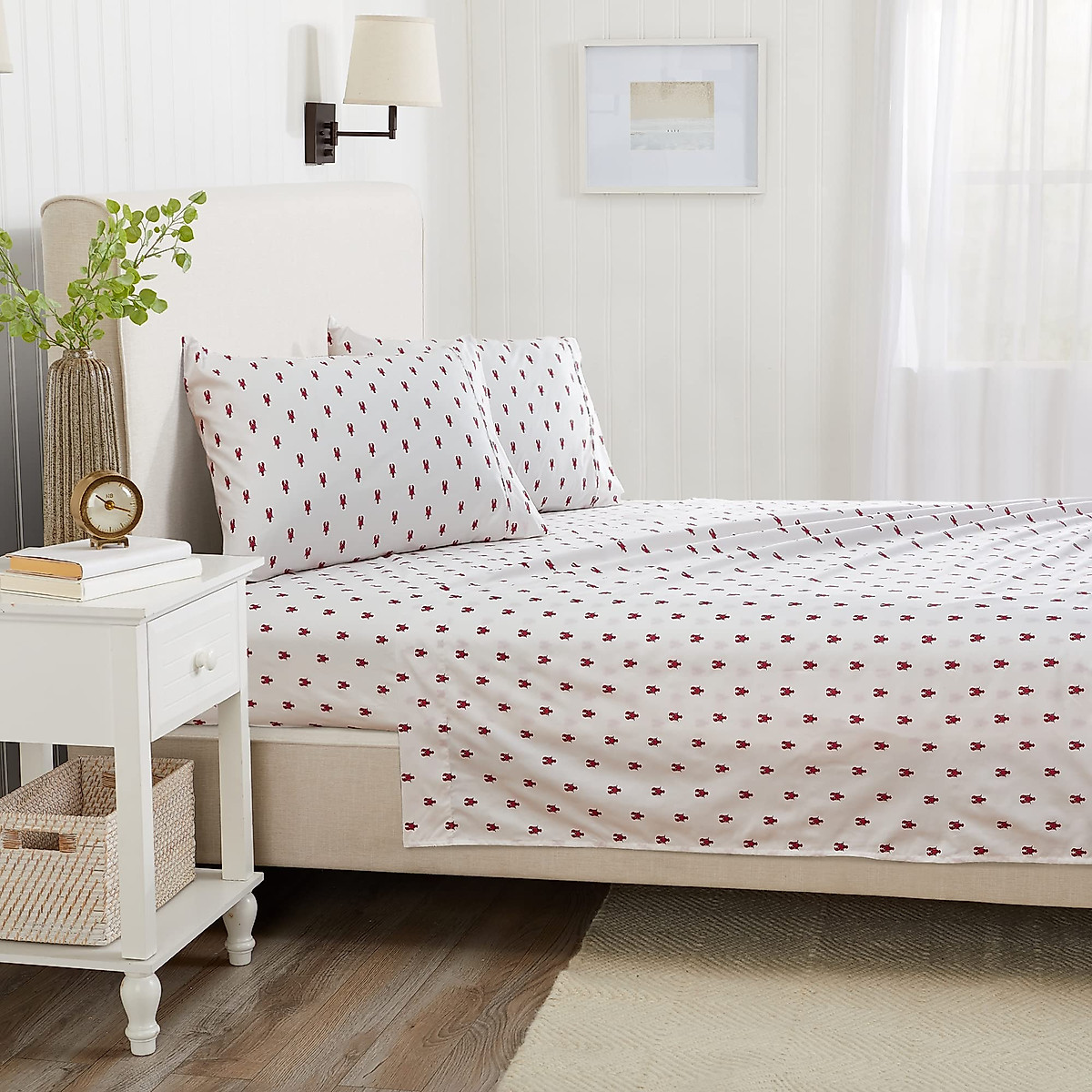 Great Bay Home 4-Piece King Coastal Microfiber Sheet Set | Nautical-Printed, Ultra-Soft Sheets | Wrinkle & Fade Resistant Beach-Themed Prints & Patterns Bedding Sheets & Pillowcases. (King, Lobster)