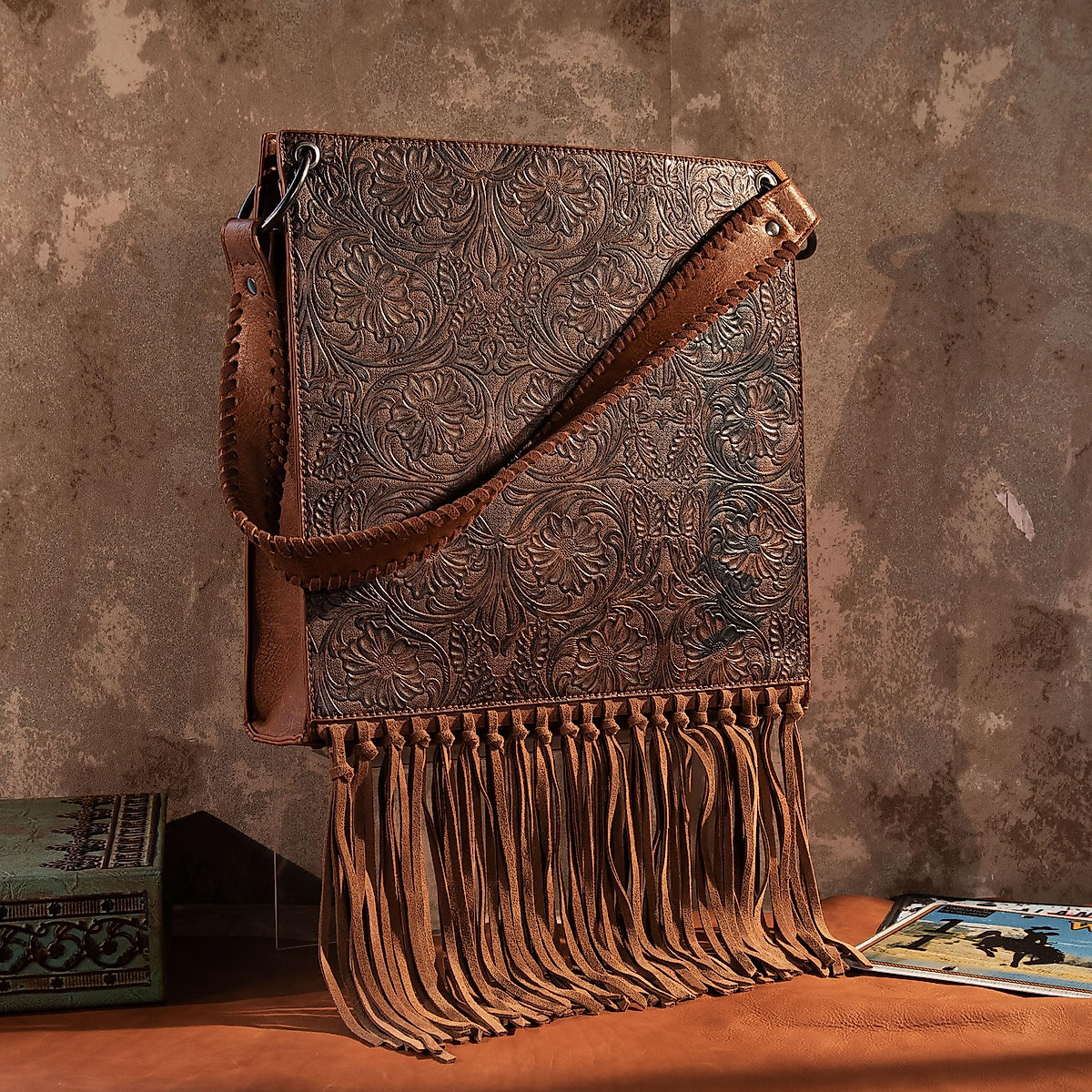 Wrangler Tote Shoulder Bag for Women Western Tooling Handbags Fringing Satchel Purse with Hand-Woven Strap