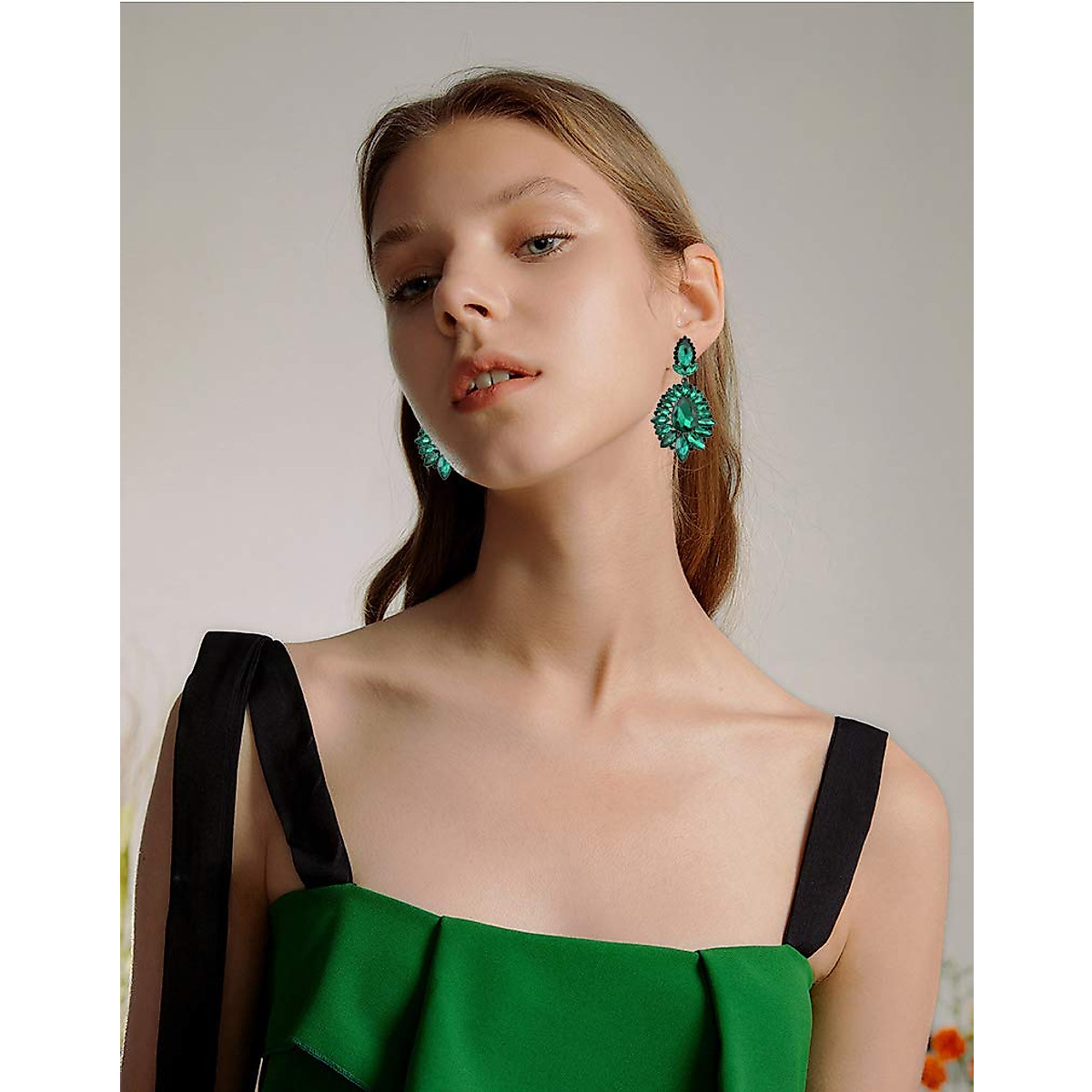 idealway 5 Colors Luxury Drop Earring Inlay Crystal Rhinestone Dangle Long Earrings For Women Jewelry (Green)