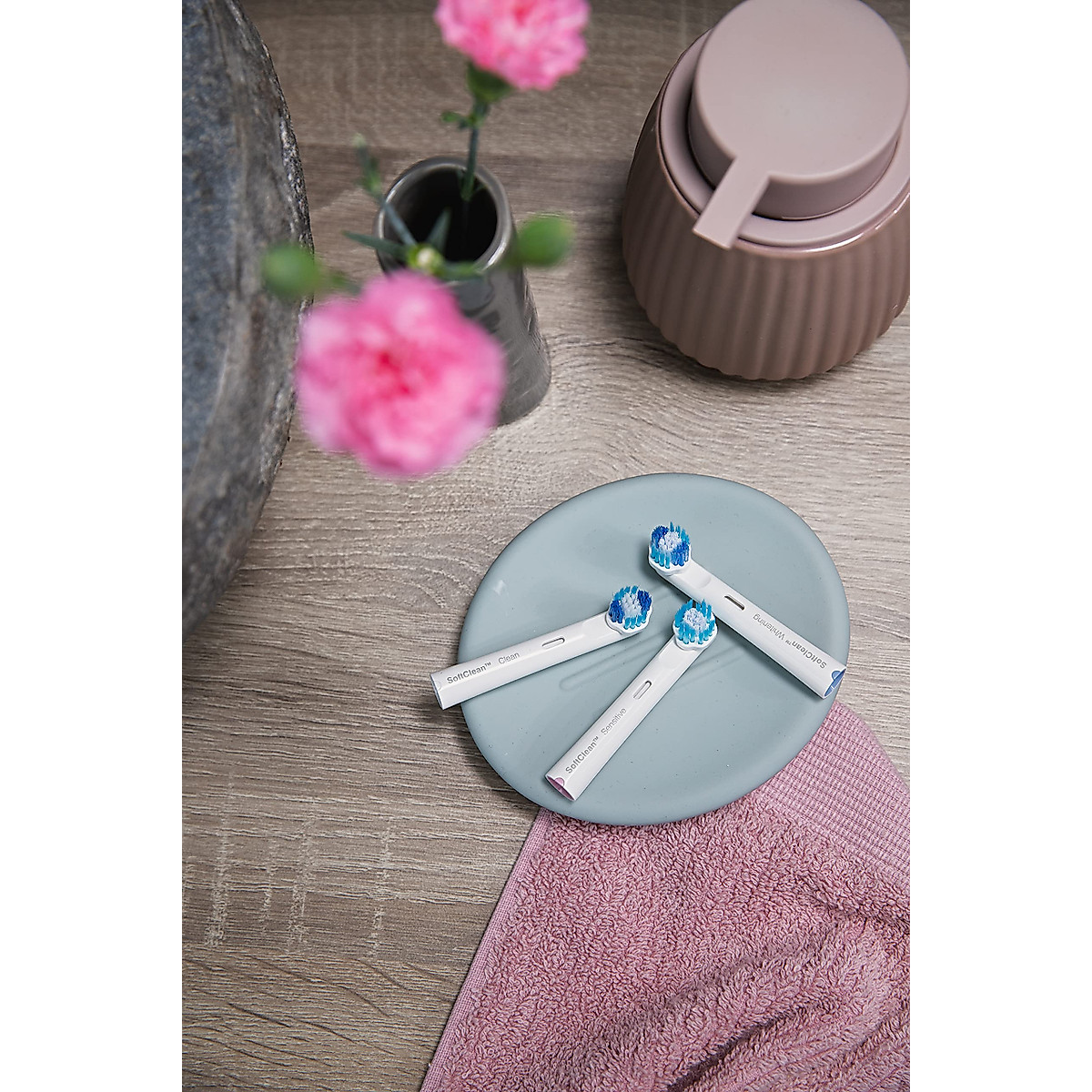 Jordan ® | Replacement Toothbrush Head for Electric Toothbrush with Oscillating & Rotating Technology | Whitening Electric Toothbrush Head | Oral B Compatible | 4 Units Pack