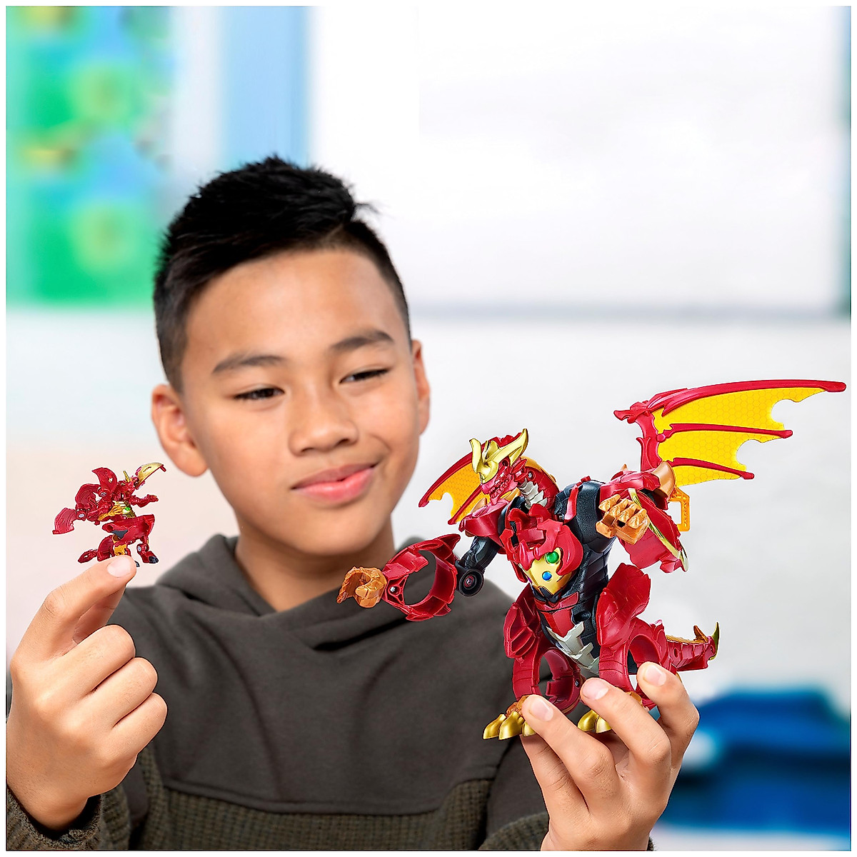 Bakugan, Dragonoid Infinity Transforming Action Figure with Exclusive Fused Ultra and 10 Baku-Gear Accessories, Boys Toy Aged 6 and Up