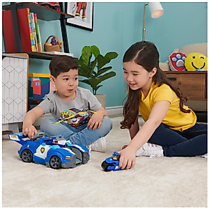 Paw Patrol, Chase 2-in-1 Transforming Movie City Cruiser Toy Car with Motorcycle, Lights, Sounds and Action Figure, Kids Toys for Ages 3 and up